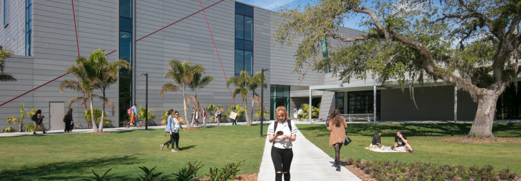 About Us - Ringling College