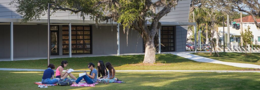 Previous Winners - Ringling College of Art and Design